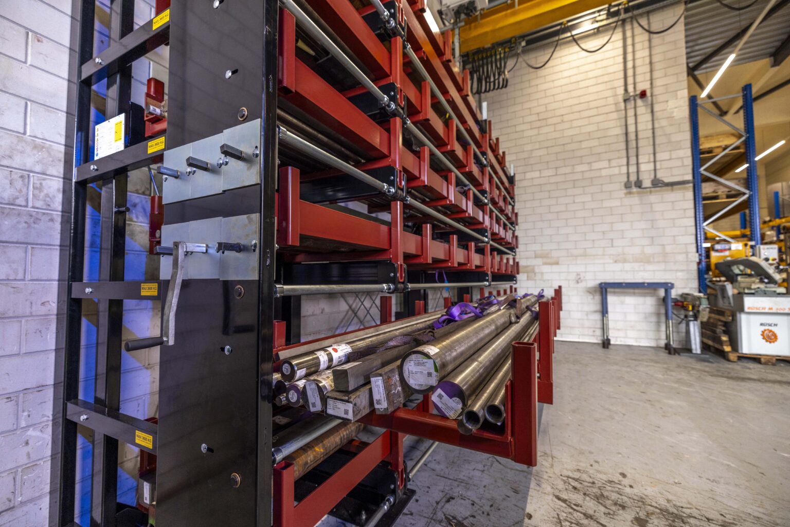 THIEL long goods storage — Safe & organised handling - THIEL Storage ...