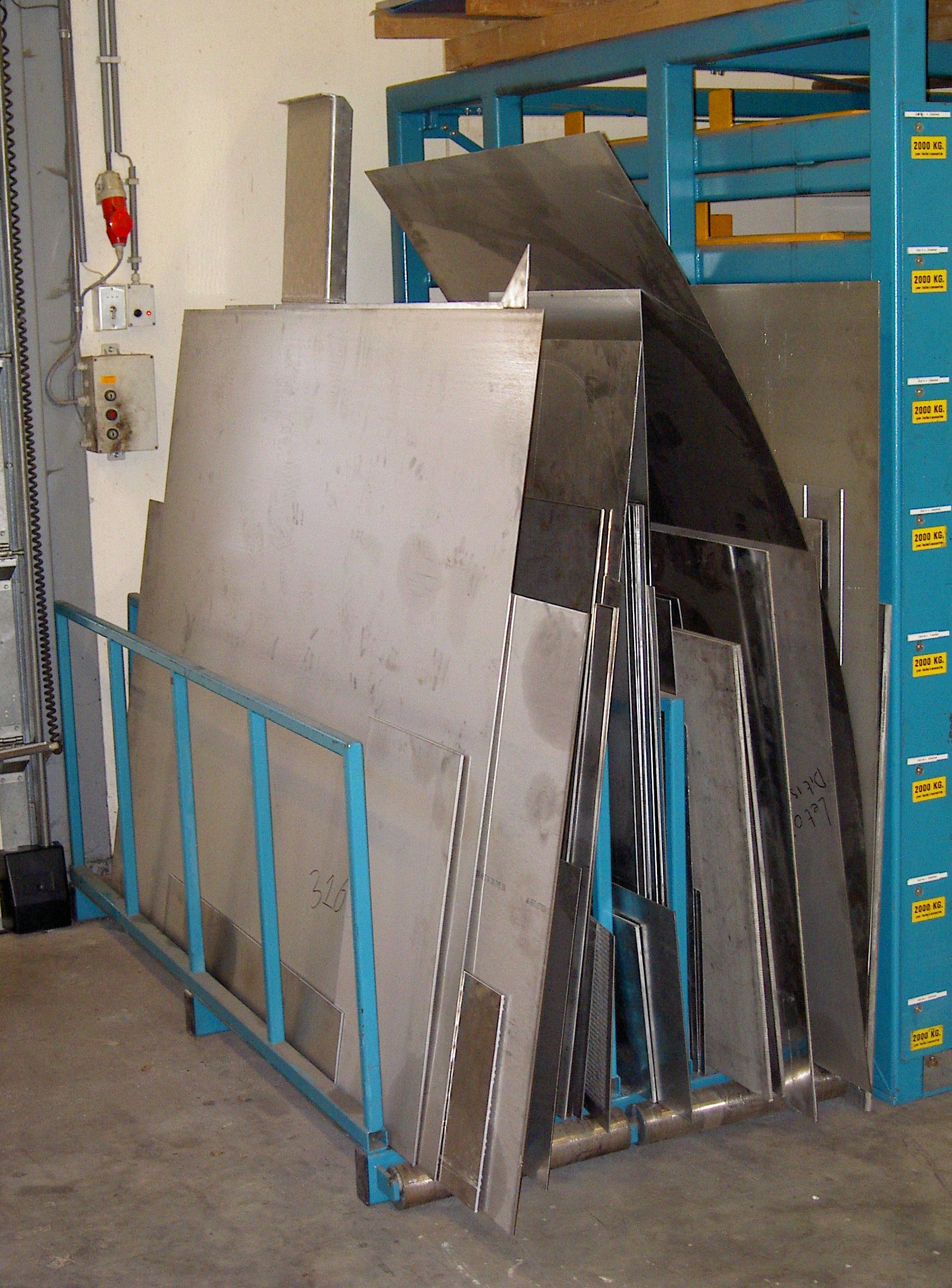 Sheet metal storage racks - THIEL Storage & Handling Systems